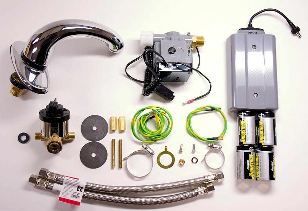 Rubbermaid 1782743 Milano 4" Center Mount Auto Faucet SST Automated ...